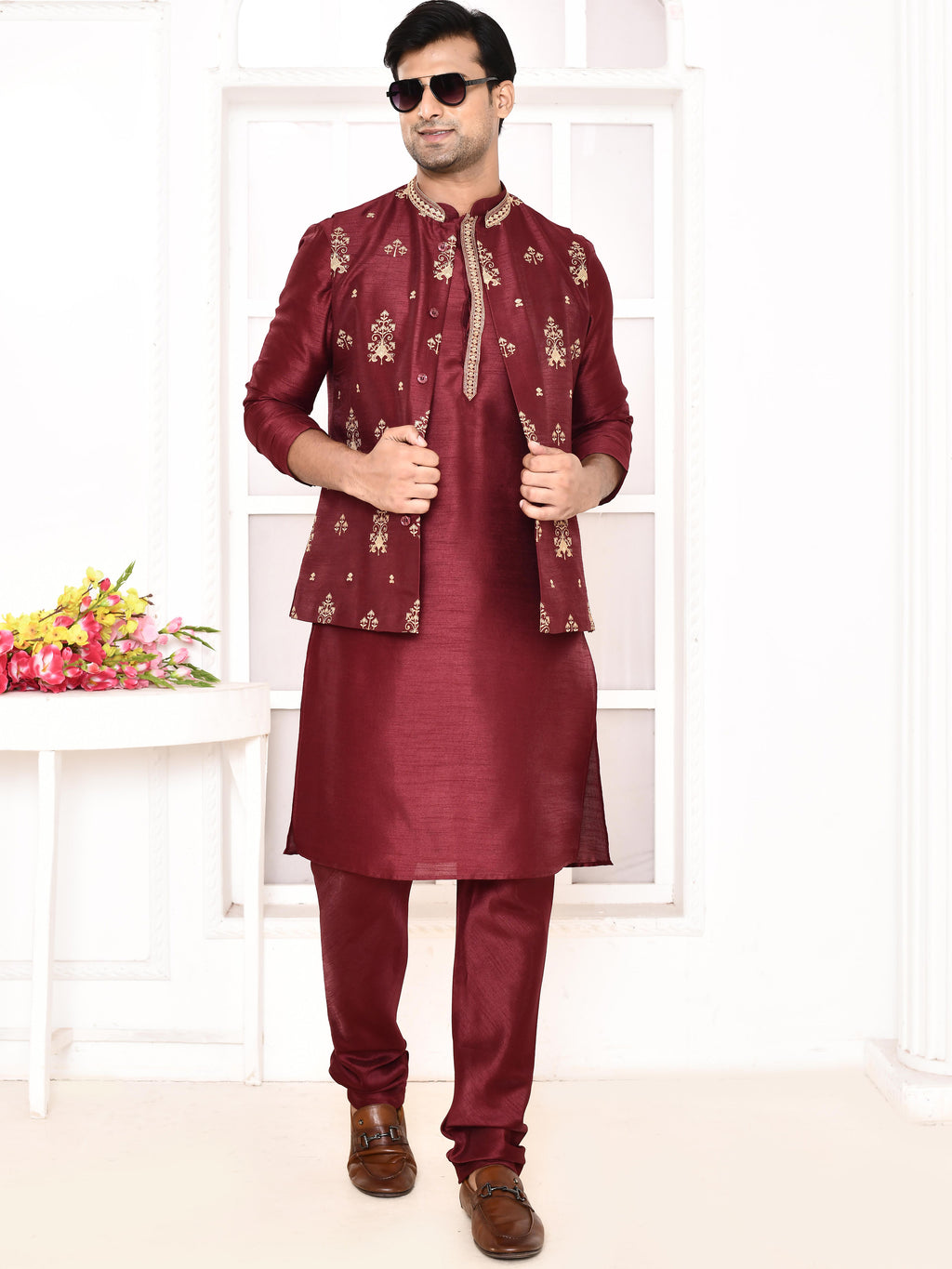Men's Embroidered Maroon Jacket Set – Maahi Fabs